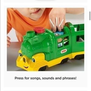 Fisher-Price | Toys | Fisher Price Little People Green Train | Poshmark